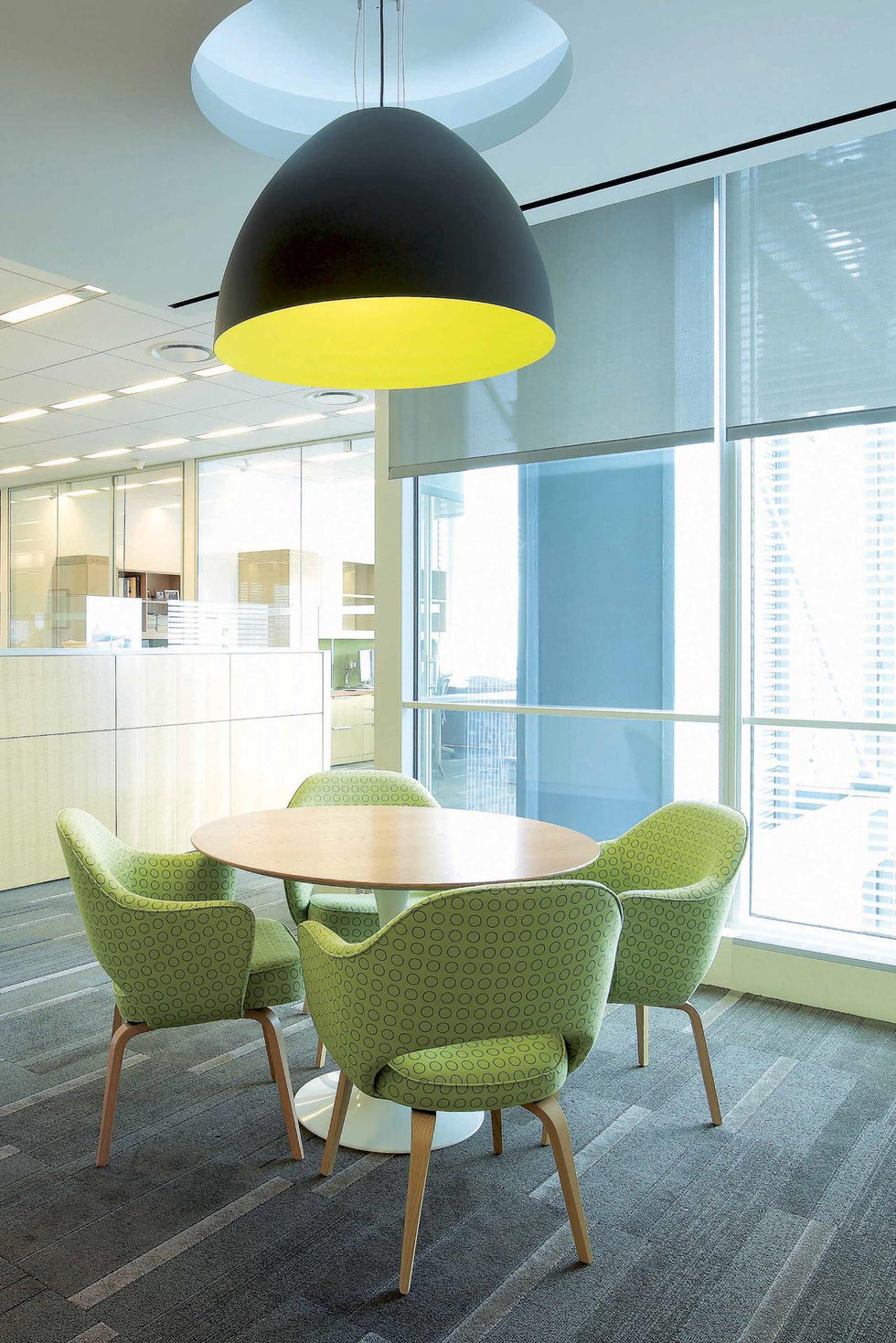 Saarinen Conference Armchair – Couch Potato Company